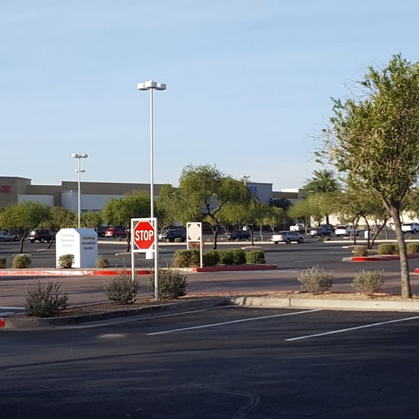 Ahwatukee Foothills Towne Center - Ahwatukee, AZ