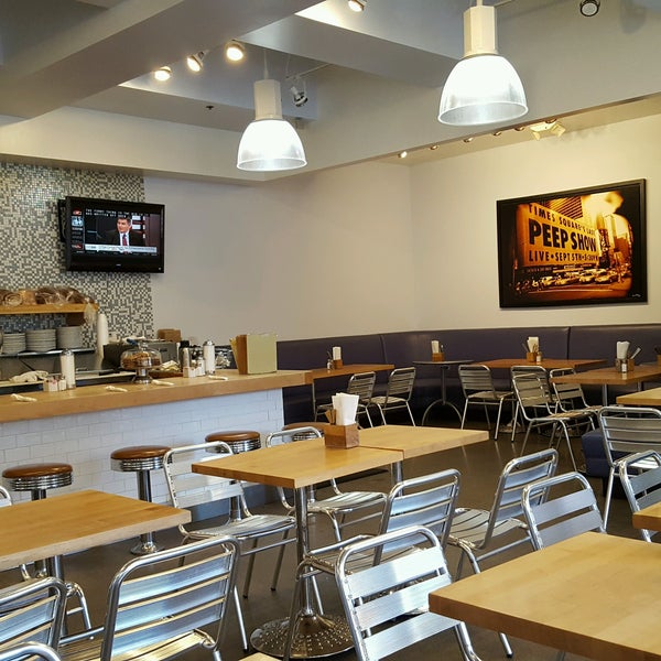 Chloe's Corner (Now Closed) - Coffee Shop in Kierland Commons
