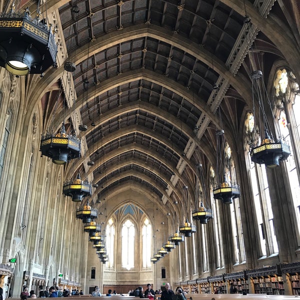 UW: Suzzallo Smith Room - College Library in Seattle