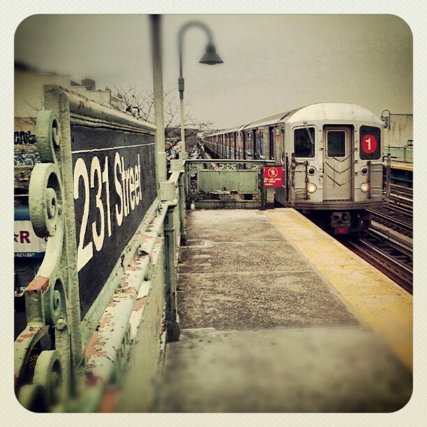 Photos at MTA Subway - 231st St (1) - Metro Station in Kingsbridge