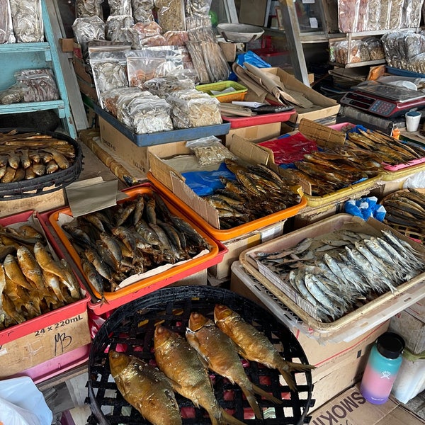 Balanga Public Market - 6 tips from 744 visitors