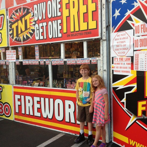 Tnt Fireworks Stand