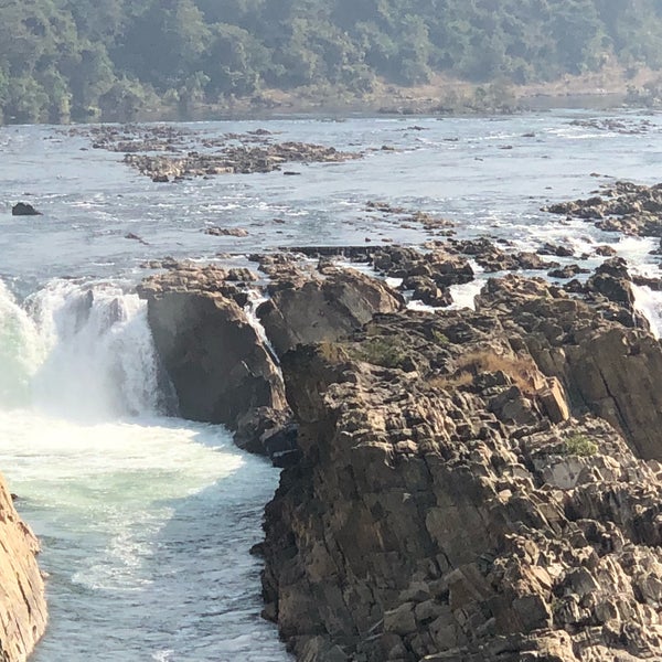 Bheda Ghat - Scenic Lookout