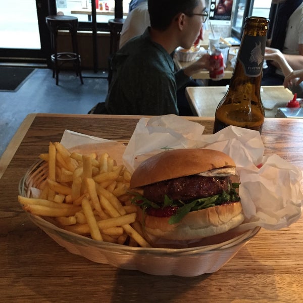 Tommi's Burger Joint - Marylebone - London, Greater London