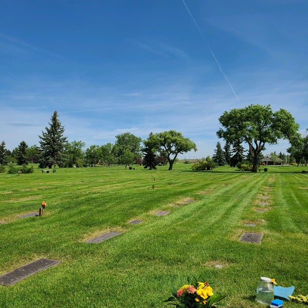 Evergreen memorial gardens - Northeast Edmonton - Edmonton, AB