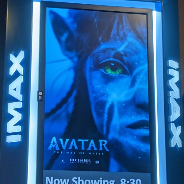 Regal UA Farmingdale & IMAX - Movie Theater in Farmingdale