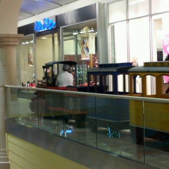 Photos at Pacific View Mall - Shopping Mall in Ventura