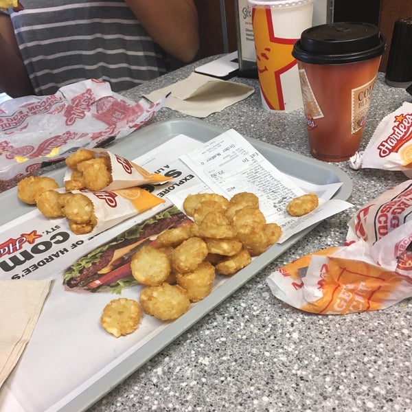 Hardee's - Fast Food Restaurant