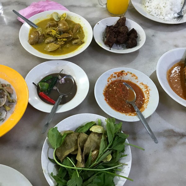Photos at Restoran Mat Binjai - 31 tips