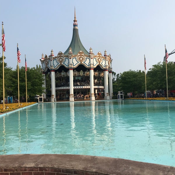 Carousel Plaza - Amusement Park