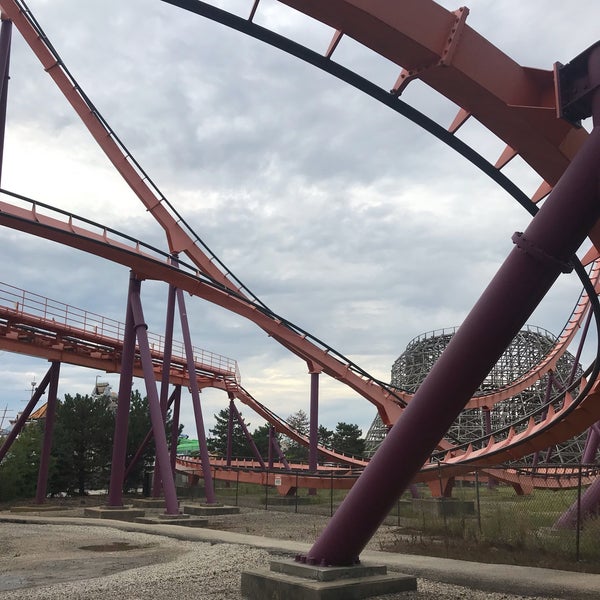 Raging Bull Drop Six Flags