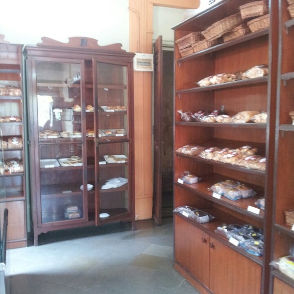 American Express Bakery - Bandra West - 16 tips from 236 visitors