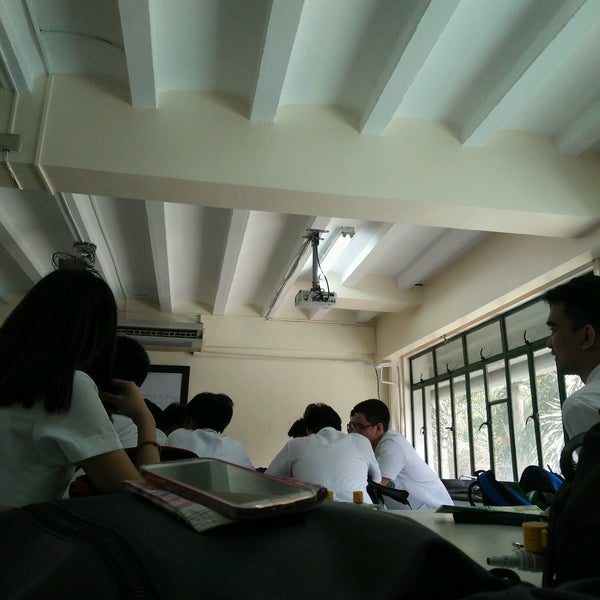 Lourdes Campos, MD Building, De La Salle Health Sciences Institute ...