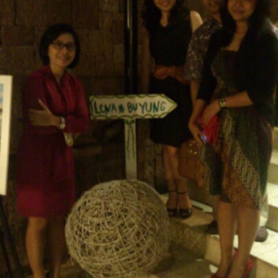 Maja House Restaurant - Bandung - Restaurant in Jakarta Capital Region