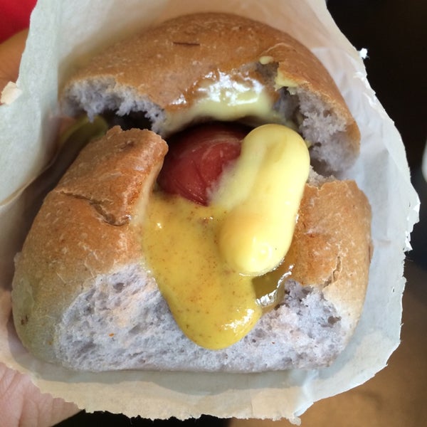 Hula Dog - Newport Pier - 5 tips