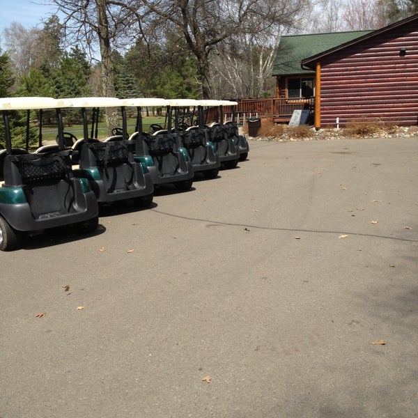 Crosswoods Golf Course - 3 tips from 127 visitors