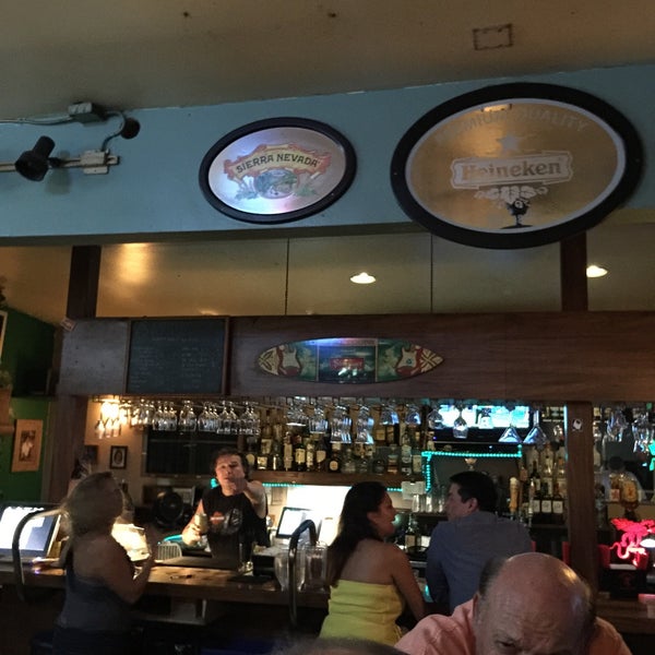 Kahale Beach Club - Bar in Kihei