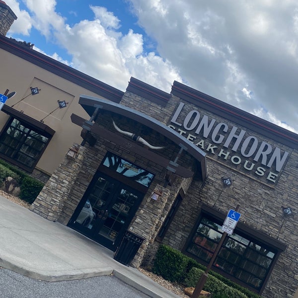 LongHorn Steakhouse - Little Lake Bryan - 8398 Vineland Ave