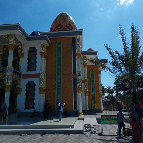 Masjid Raudhotul Mukhlisin - Mosque