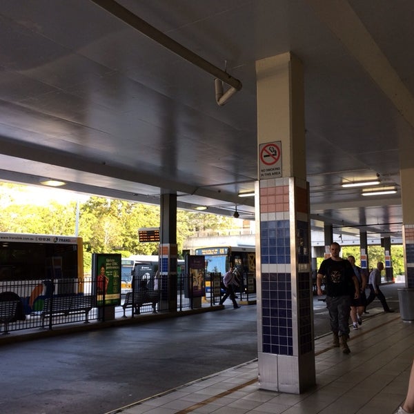 Indooroopilly Shopping Centre Bus Interchange - Bus Station in ...