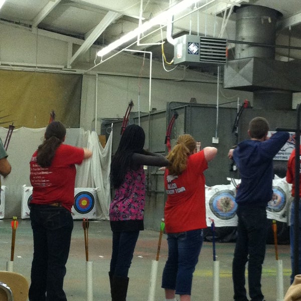 Lowery Freshman Center - 601 E Main St