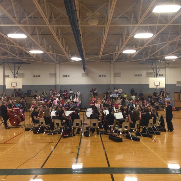 Ford Middle School - 630 Park Place Dr