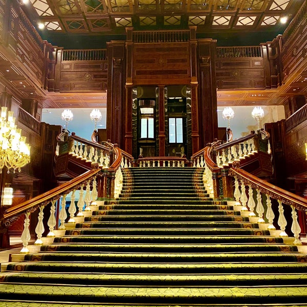 Photos at Iran Mall Public Library | کتابخانه ایران‌ مال - Library in ...