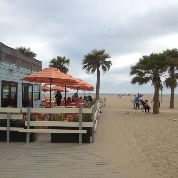 Photos at Back on the Beach Cafe - Breakfast Spot in Santa Monica