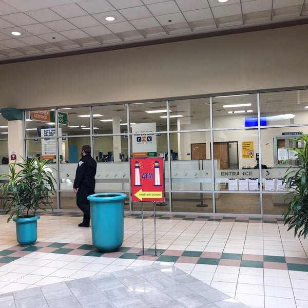 Registry of Motor Vehicles - East Watertown - 63 tips from 2260 visitors