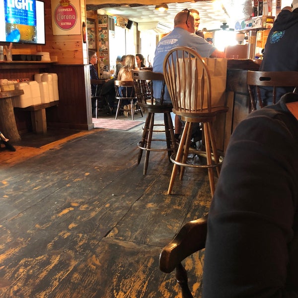 Poor People's Pub - Bar