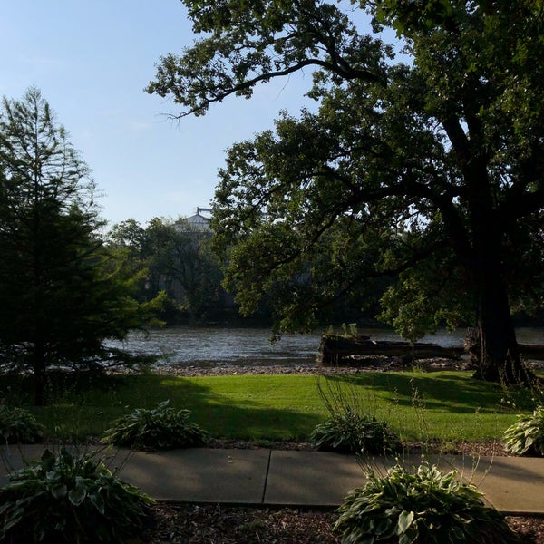 Island Park - Momence, IL