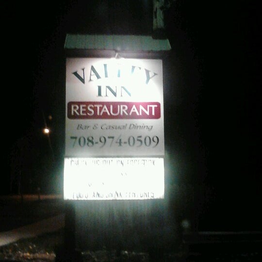 Photos at Valley Inn Restaurant - Bar in Palos Hills