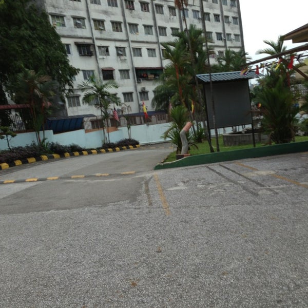 SMJK Kwang Hua - High School in Klang