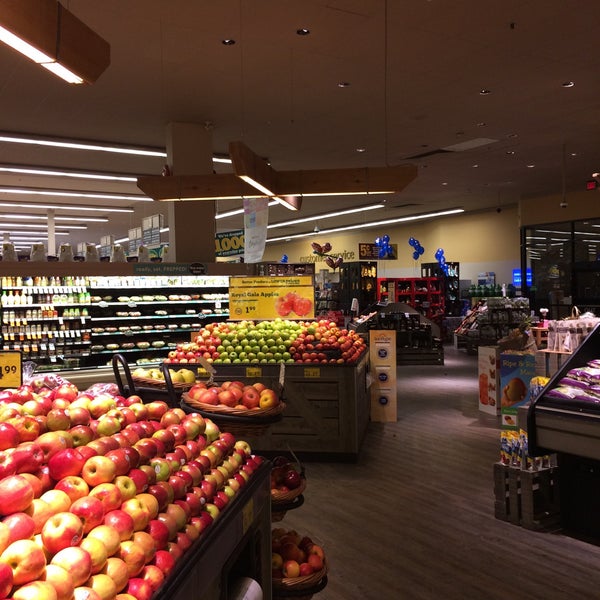 Safeway Liquor South Trail - McKenzie Towne - Calgary, AB