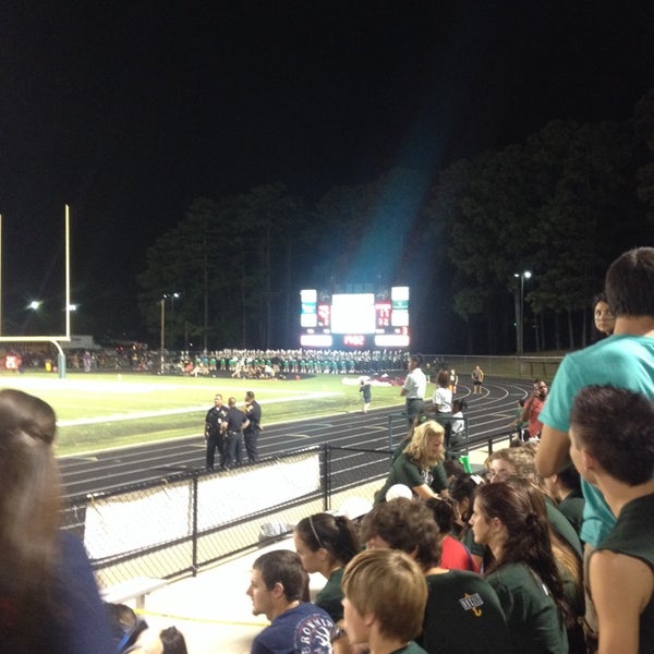 Lobos Football Stadium - 2 tips from 129 visitors