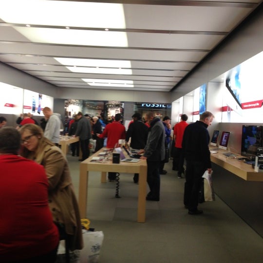 Photos at Apple Grand Arcade - Cambridge, Cambridgeshire