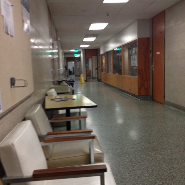 Oliphant Hall - College Arts Building in T