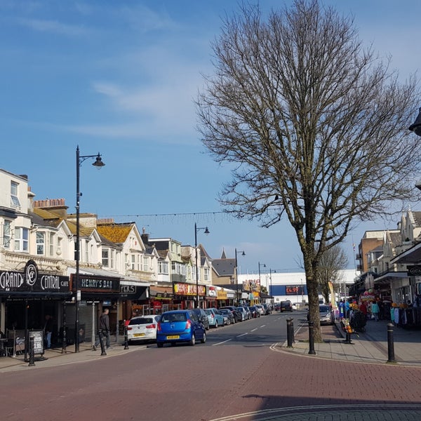 Paignton - 13 tips from 832 visitors