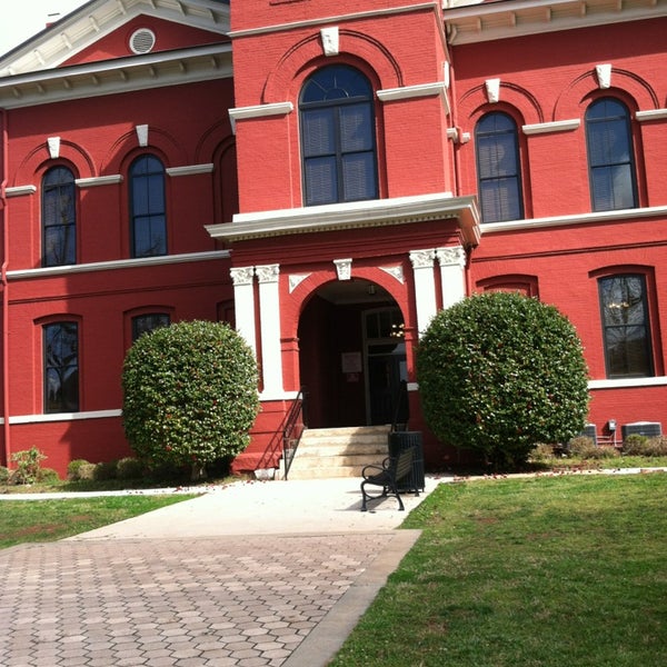 Pike County Courthouse - Courthouse
