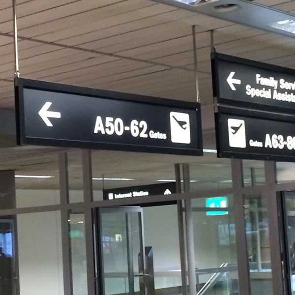 Photos at Gate A62 - Kloten, Zürich