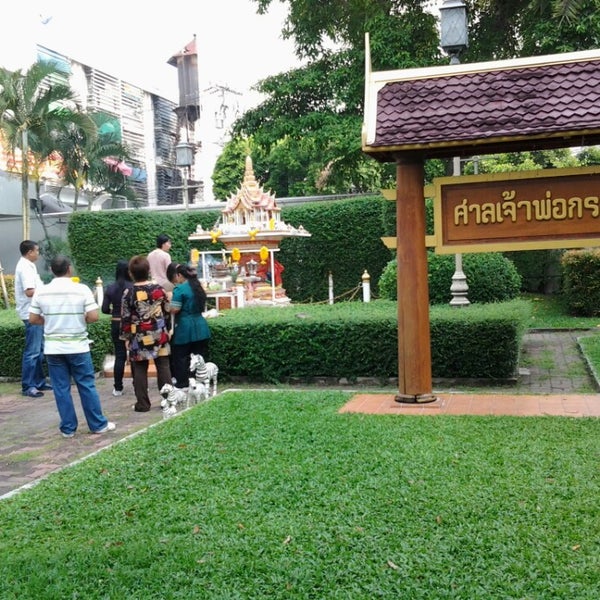 Photos At กรมทหารราบที่ 1 มหาดเล็กราชวัลลภรักษาพระองค์ 1st Infantry