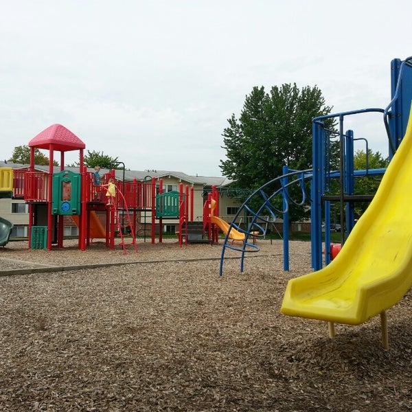 Murphy Elementary School - 53 visitors