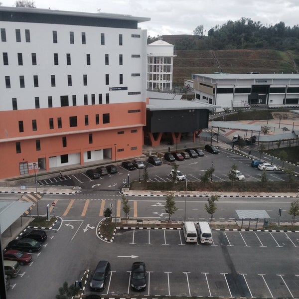 Kolej Mat Kilau UiTM Raub - 353 visitors