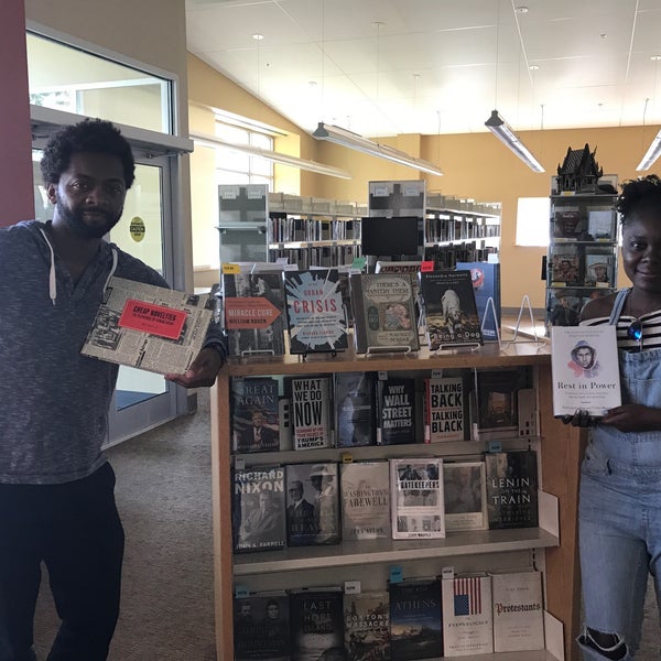 Hartford Public Library, Albany Ave Branch - Library in Hartford