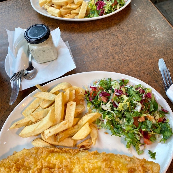 Golden Chippy - Fish & Chips Shop in London