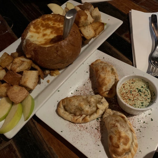 Twisted Vine - Wine Bar in Downtown Fullerton