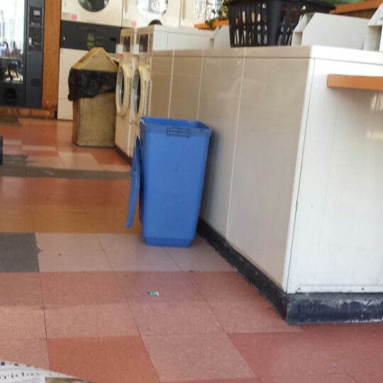 Bing Wong Wash Center - Laundry Service in Berkeley