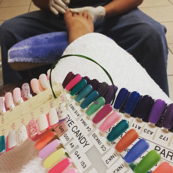 Perfect 10 nails - Cosmetics Store in Clark