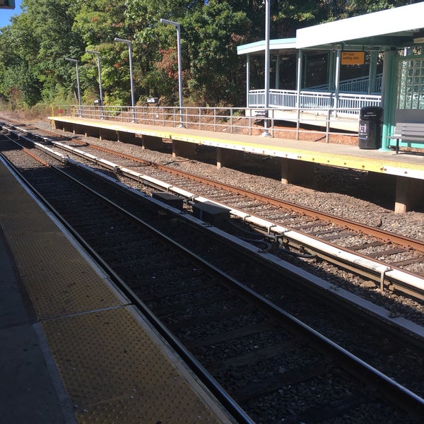 MTA SIR - Great Kills - Rail Station in Staten Island