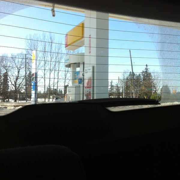 Shell - Fuel Station in Richmond Hill